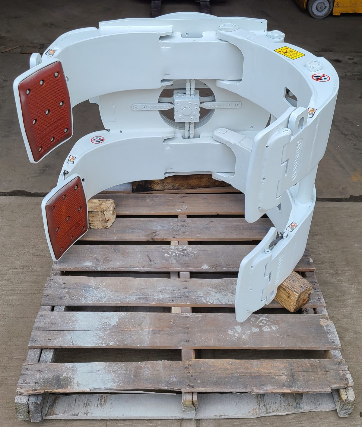 Cascade 100F-RC Paper Roll Clamp Attachment Refurbished - Cleveland ...