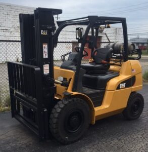 2013 CAT GP40N1 Pneumatic Forklift Refurbished - Cleveland Forklift